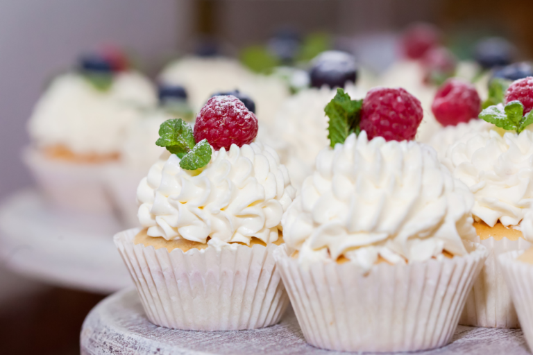How to Fix Runny Frosting: 7 Expert-Approved Solutions - Alisha's ...